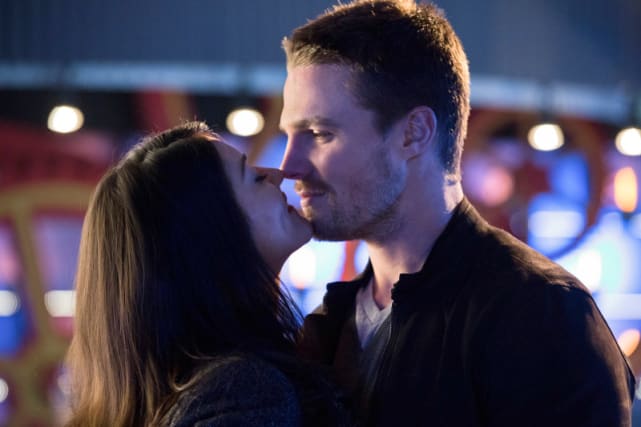 Oliver And All His Women On Arrow Tv Fanatic