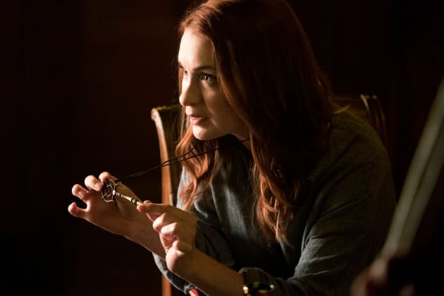 Poppy's Introduction - The Magicians Season 3 - TV Fanatic