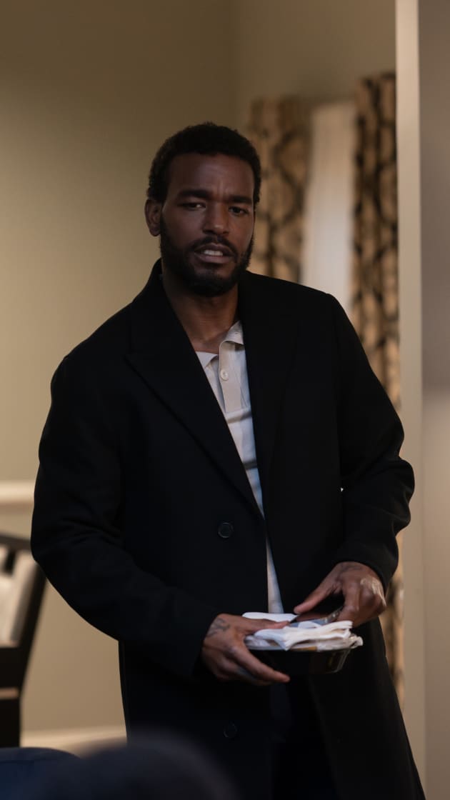 Victor - The Chi Season 6 Episode 4 - TV Fanatic