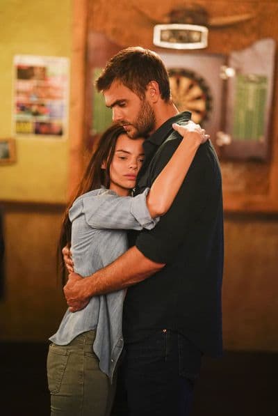 Siren Alex Roe Talks Bens Relationship With Ryn And Maddie And Ryns Deal With The Military