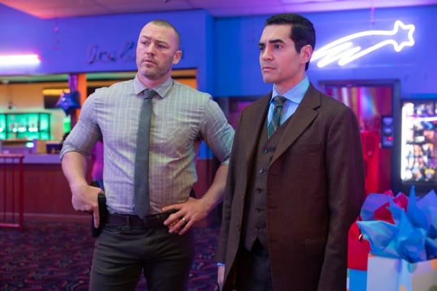 At The Ice Rink Will Trent Season 2 Episode 10 Tv Fanatic