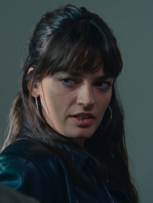 Maeve Learns The Truth Sex Education Season 4 Episode 4 Tv Fanatic