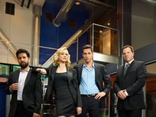 Chuck Cast Pic - TV Fanatic