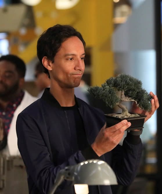 Powerless Season 1 Episode 1 Review: Wayne or Lose - TV Fanatic