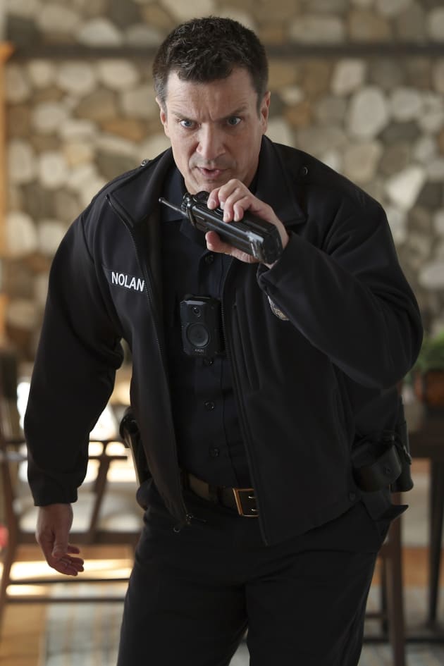 The Rookie: Feds Exclusive Clip: Nolan is a Suspect in Serial Murders ...