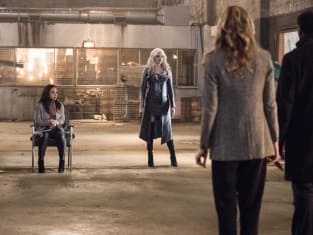 Caitlin is dead. - TV Fanatic