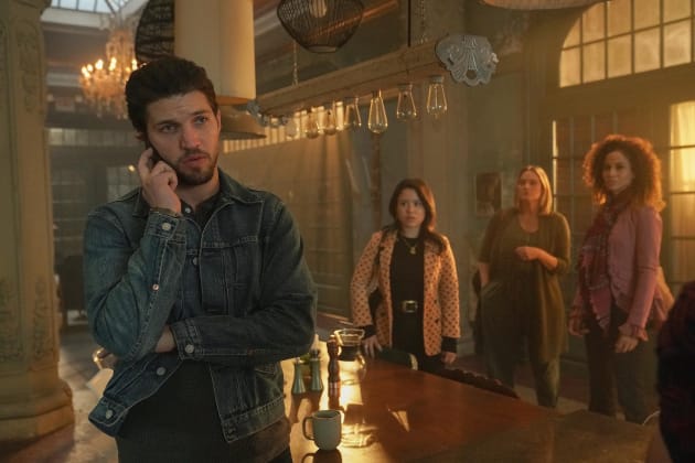 Good Trouble Season 5 Episode 4 Review: Under Pressure - TV Fanatic