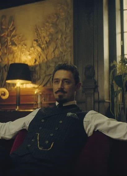 Lev On His Couch - The Peripheral Season 1 Episode 6 - TV Fanatic