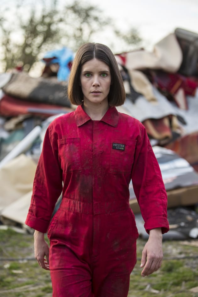 Hester Runs Away - Humans Season 2 Episode 1 - TV Fanatic